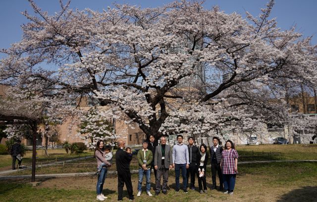 Members | 陣内研究室 | 東北大学多元物質科学研究所